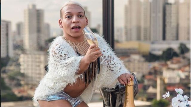 Tokinho, el excéntrico personaje de Instagram que es fanático de Katy Perry