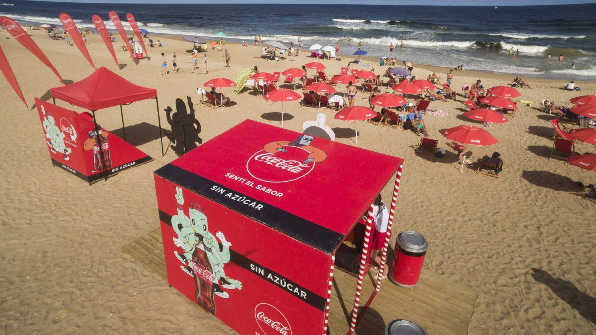Coca-Cola FEMSA Uruguay recorre las playas de la costa uruguaya ...