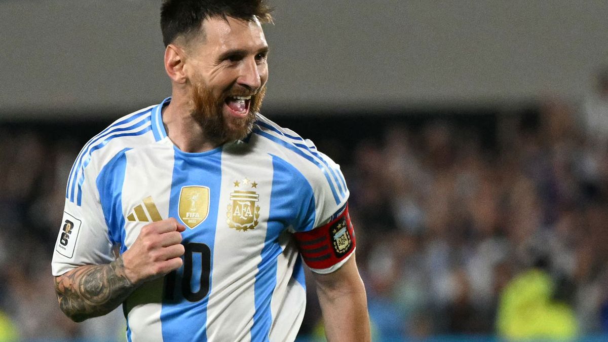 Con tres goles de Messi y dos asistencias, Argentina goleó 6-0 a Bolivia y lidera con 22 puntos