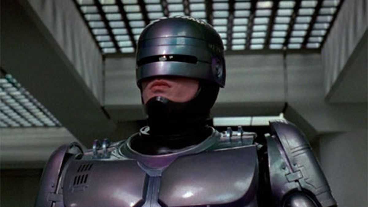 Vuelve nueva versión de “Robocop”, ser mitad hombre y mitad robot