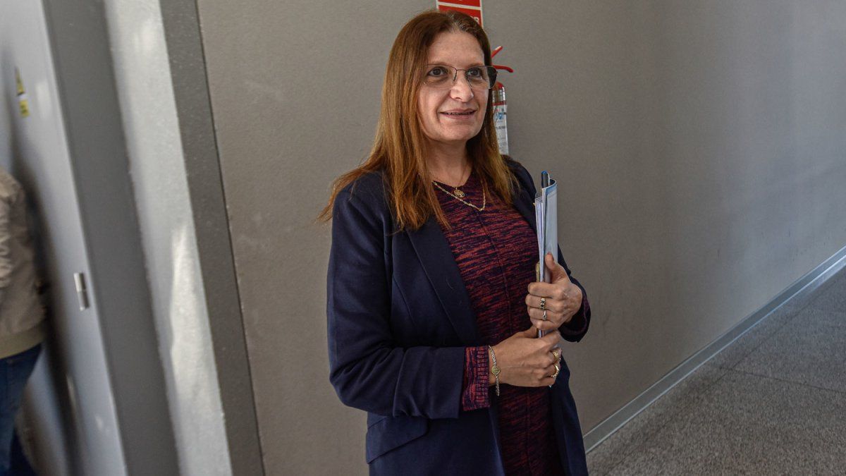 Les pedimos que confíen en nosotros: ministra de Salud les habló a ...