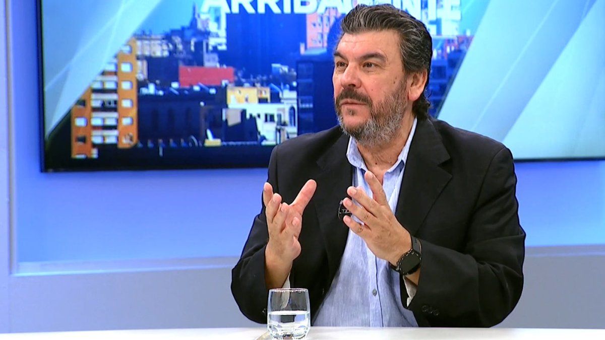 Mario Layera se reunirá con Víctor Björgan y evaluará su retorno a la ...