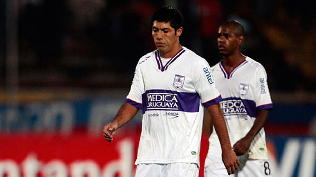 Defensor ante Vélez por el sueño de octavos