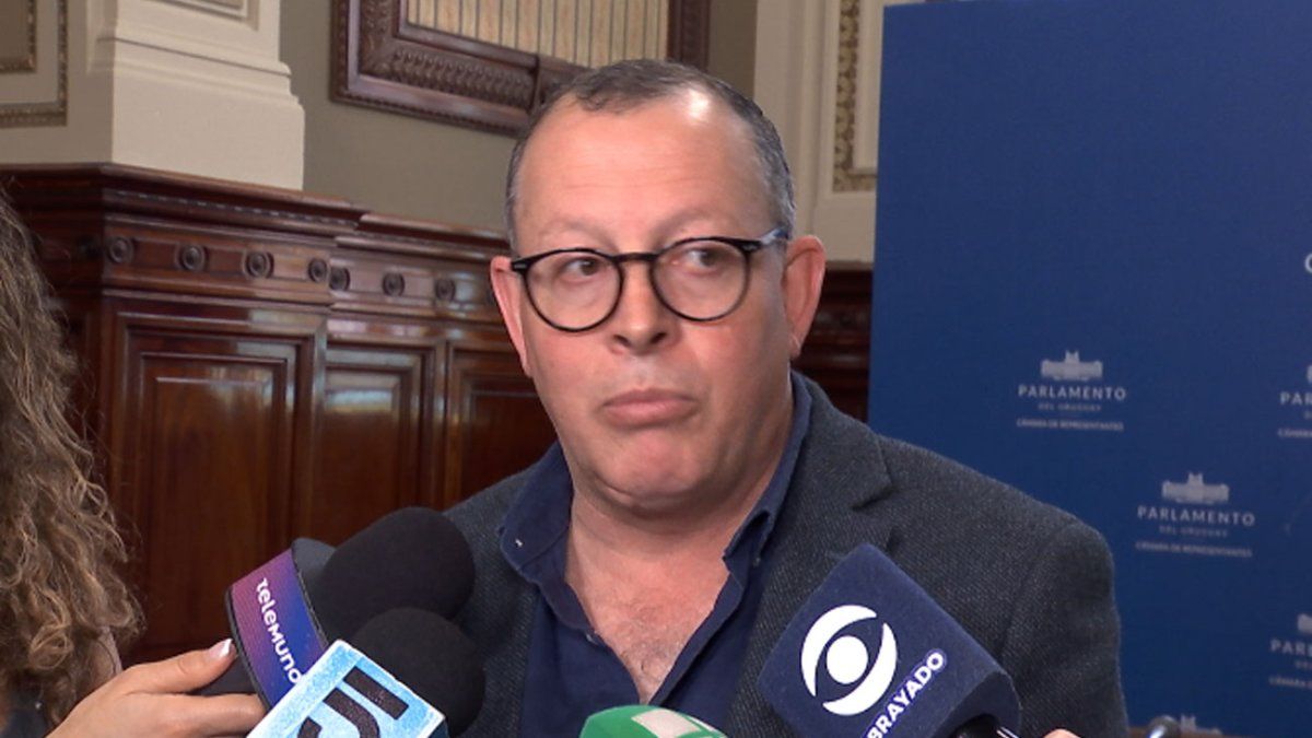 Álvaro Perrone dice que Cabildo Abierto logró 1.000 pesos de aumento ...