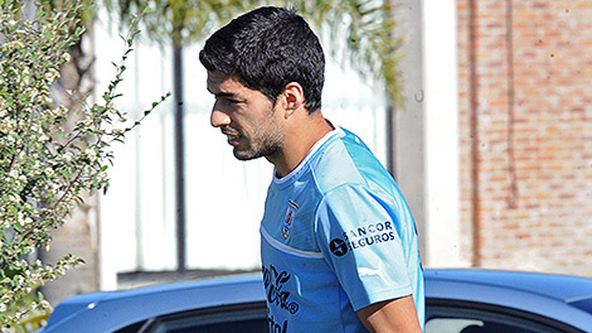 Suárez hace musculación y espera por entrar a la cancha