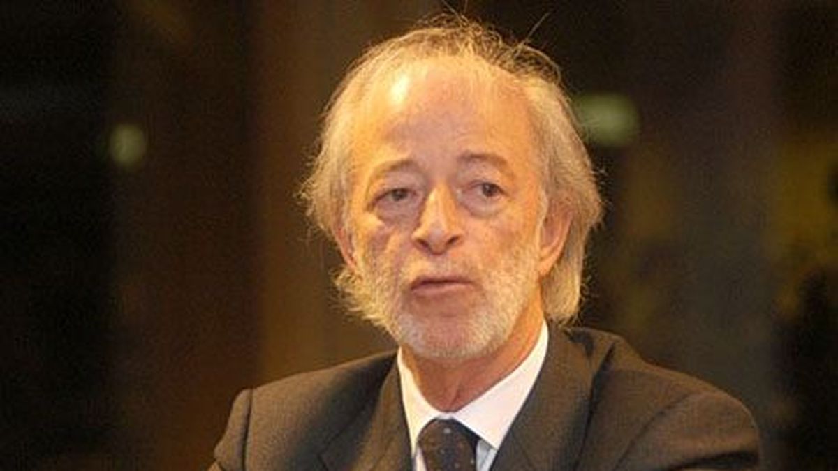 López Mena analiza nueva demanda contra el Banco República