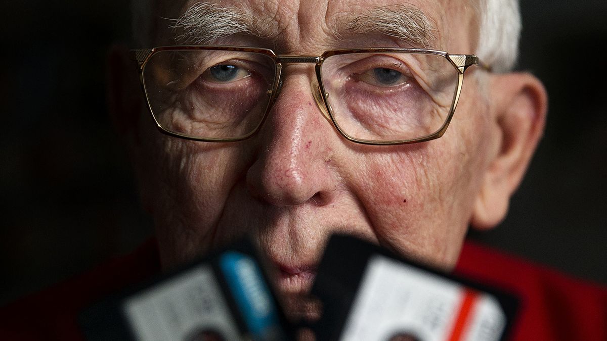 A los 94 años murió Lou Ottens, el creador del casete