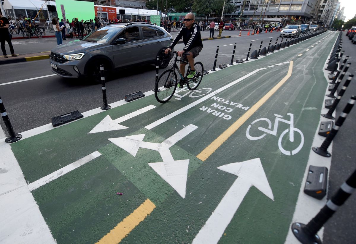 Así fue la inauguración de la ciclovía en el centro de Montevideo