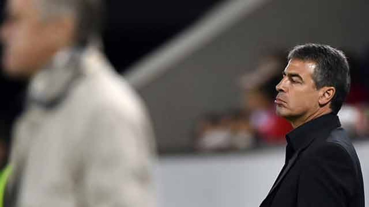 Bengoechea debutará como DT de Peñarol ante Nacional por Copa Bandes