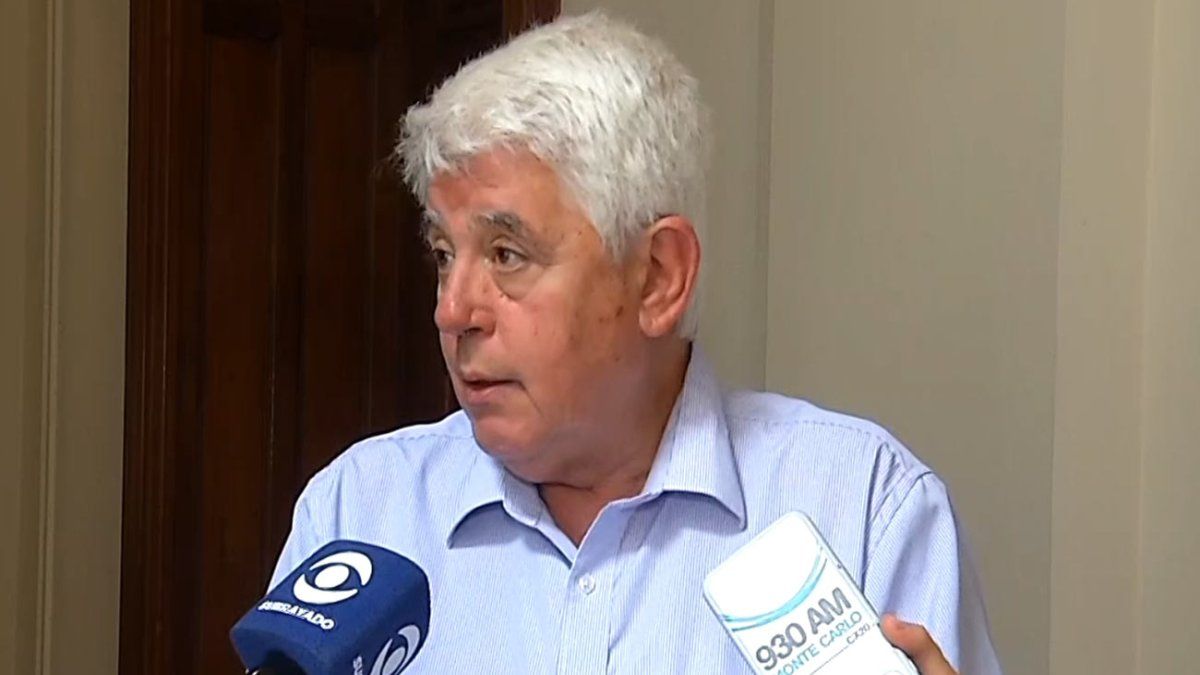 Senador Brenta sobre interpelación a canciller Lubetkin: Nos parece una ...
