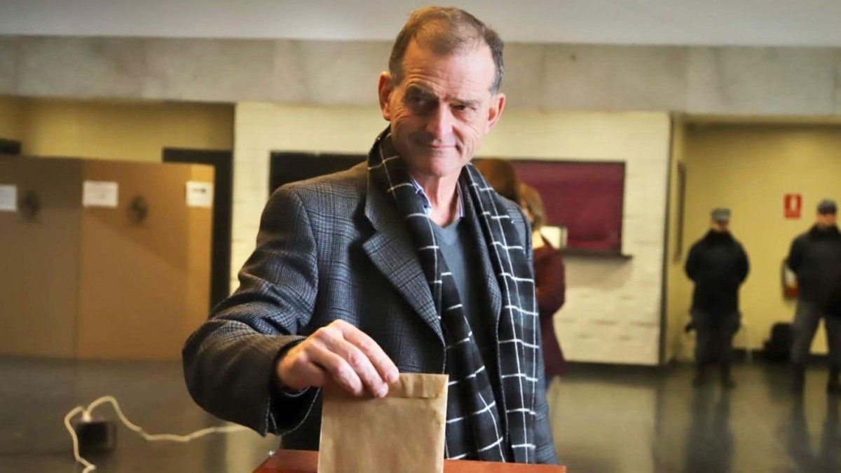 Manini Ríos votó y habló del futuro de Cabildo Abierto: Va a ser ...