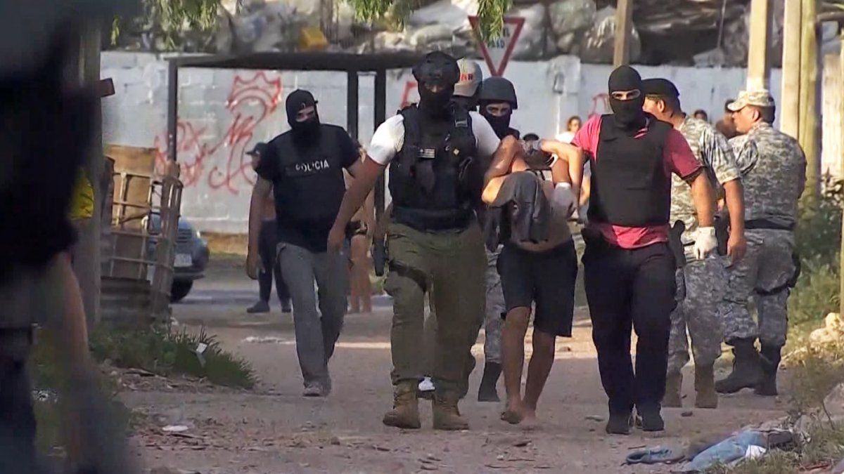 A Prisión Dos Jóvenes De 20 Y 22 Años Por El Homicidio Del Policía