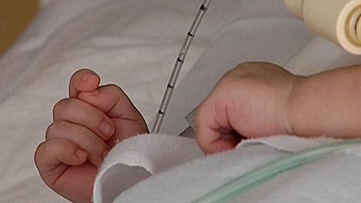 Dos bebés intoxicados con Mulsiferol siguen internados en el Saint Bois