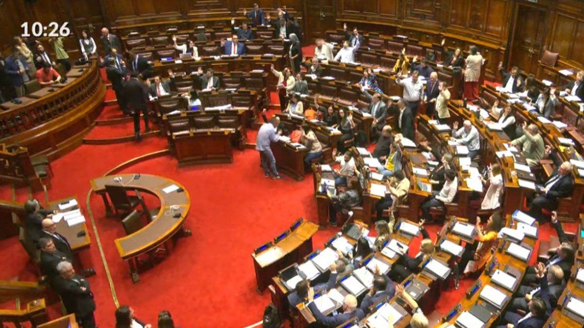 Diputados comienzan a votar en Cámara el proyecto de ley de presupuesto ...