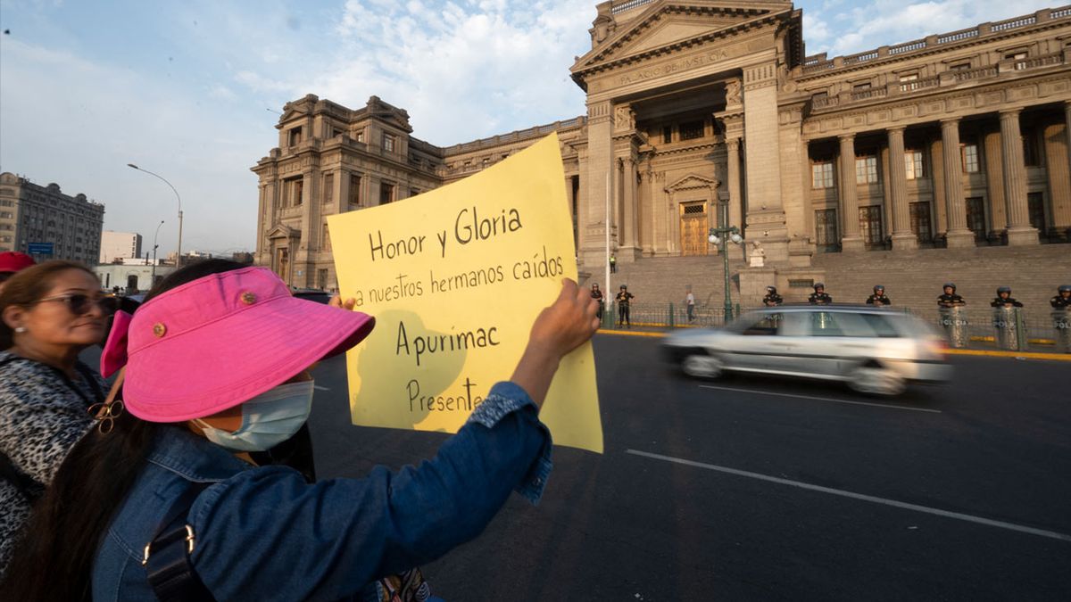 Perú declara toque de queda en Puno, epicentro de protestas contra el ...