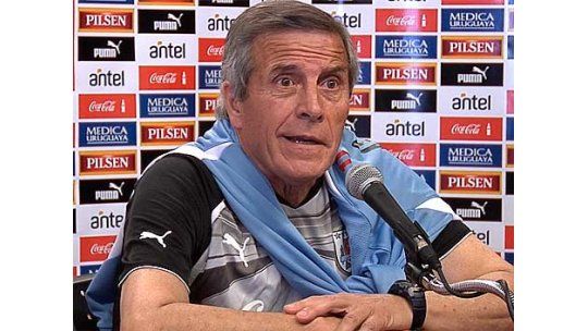 Tabárez quiere “escaparle al fatalismo” por las lesiones