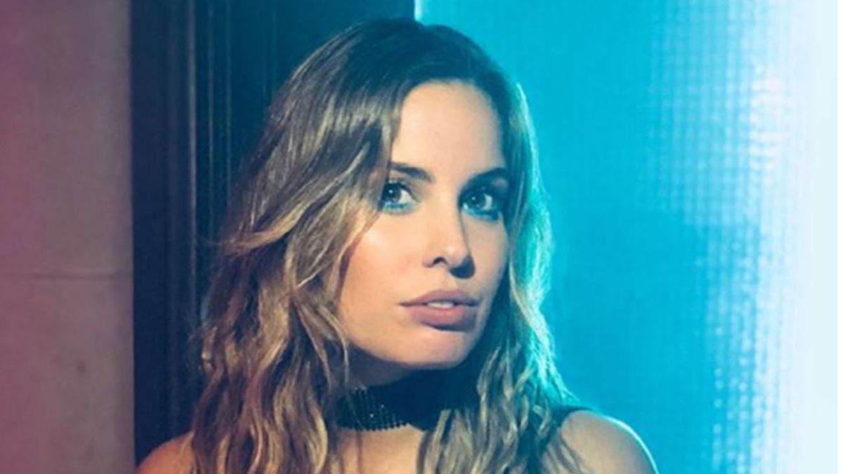 Camila Rajchman vuelve a la música de la mano de ex integrantes de Rombai