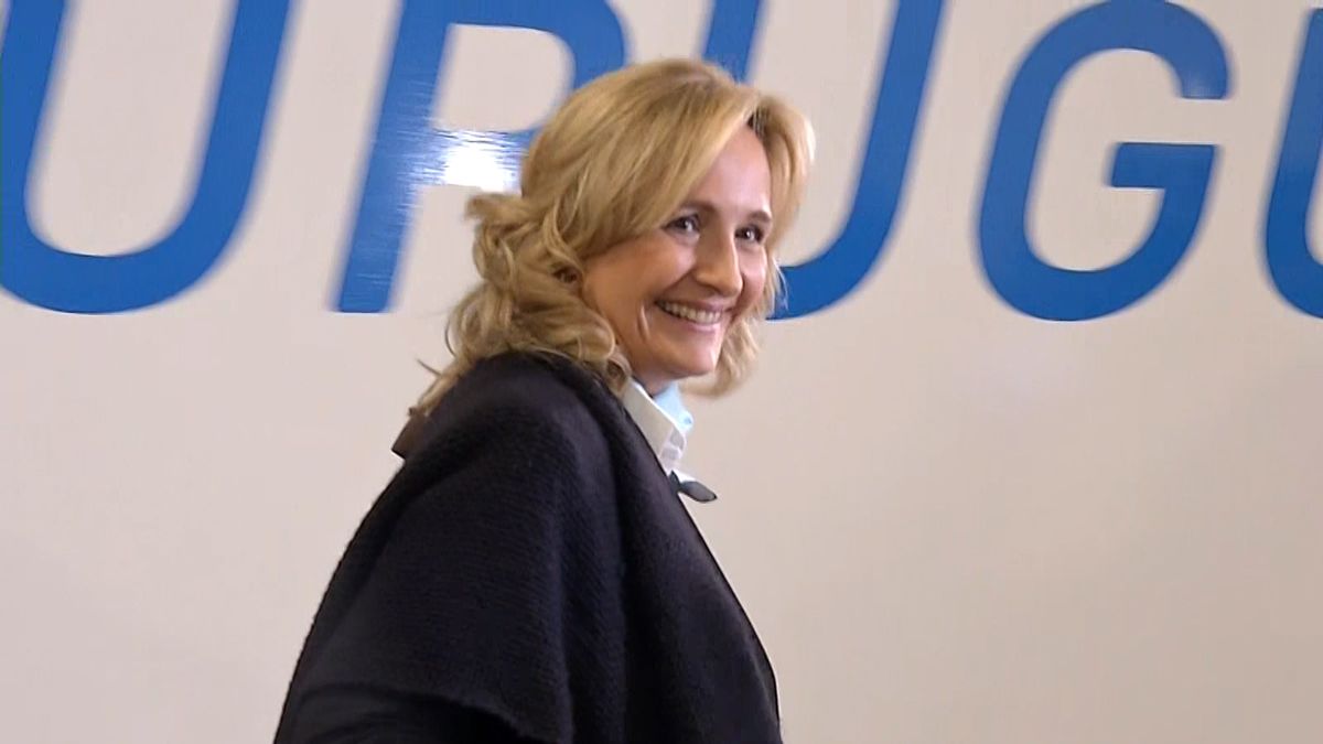 Álvaro Delgado está reunido con Laura Raffo por primera vez tras los ...