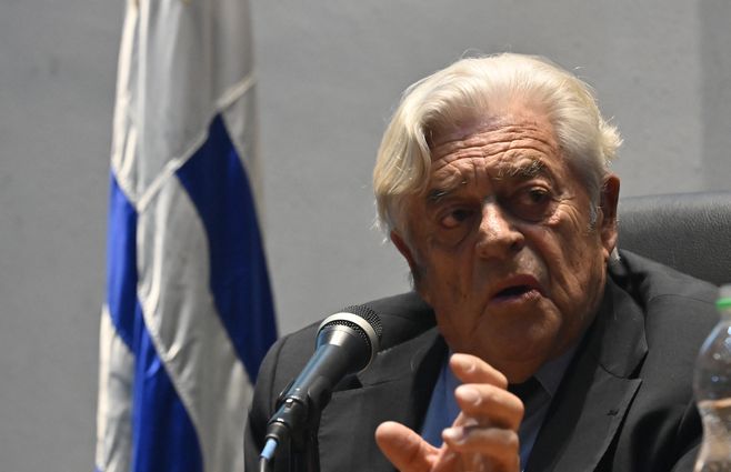 Nelson Fernández presentó su nuevo libro: ¡También Libertad! 40 años de ...