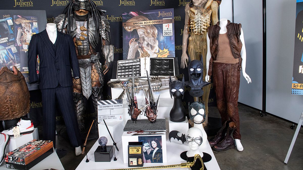 El prototipo de Alien, el traje de Scarface y la varita de Harry Potter ...
