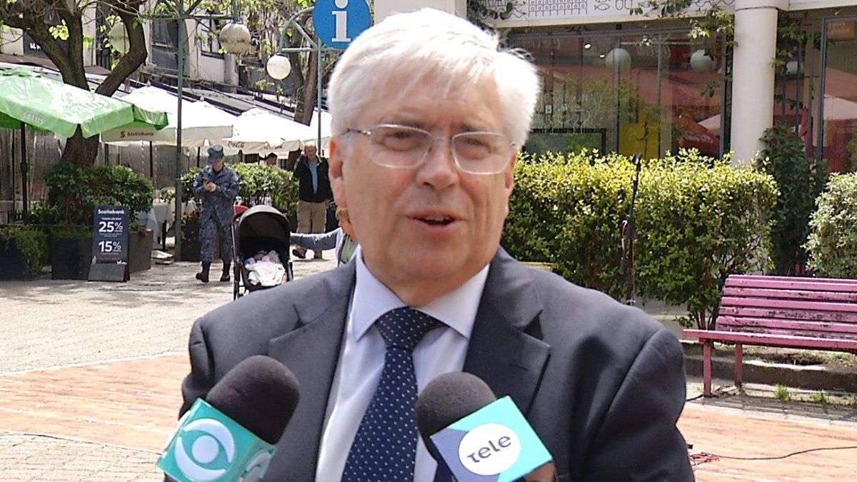 Tabaré Viera confirmó que será precandidato presidencial por el sector ... Tabaré Viera confirmó que será precandidato presidencial por el sector ...