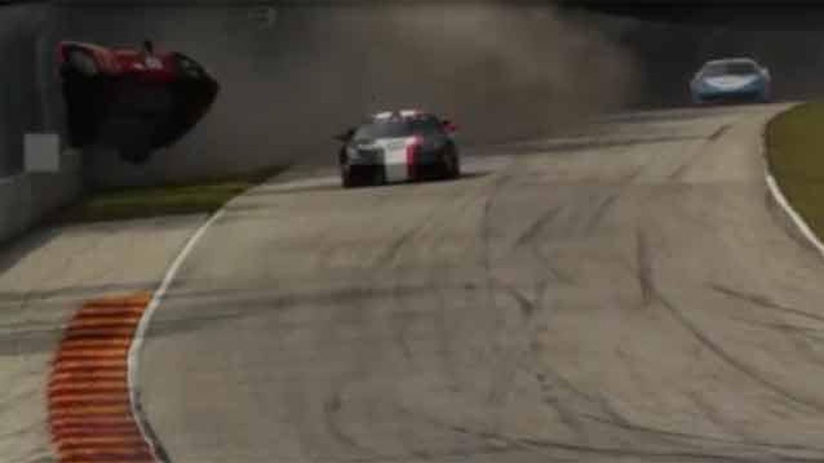 Video: terrible accidente en una Ferrari a 250 kilómetros por hora