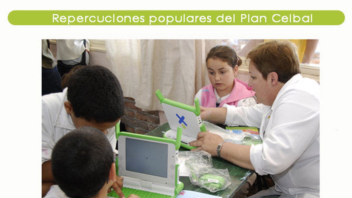 El Plan Ceibal es una revolución en paz, dijo Tabaré Vázquez