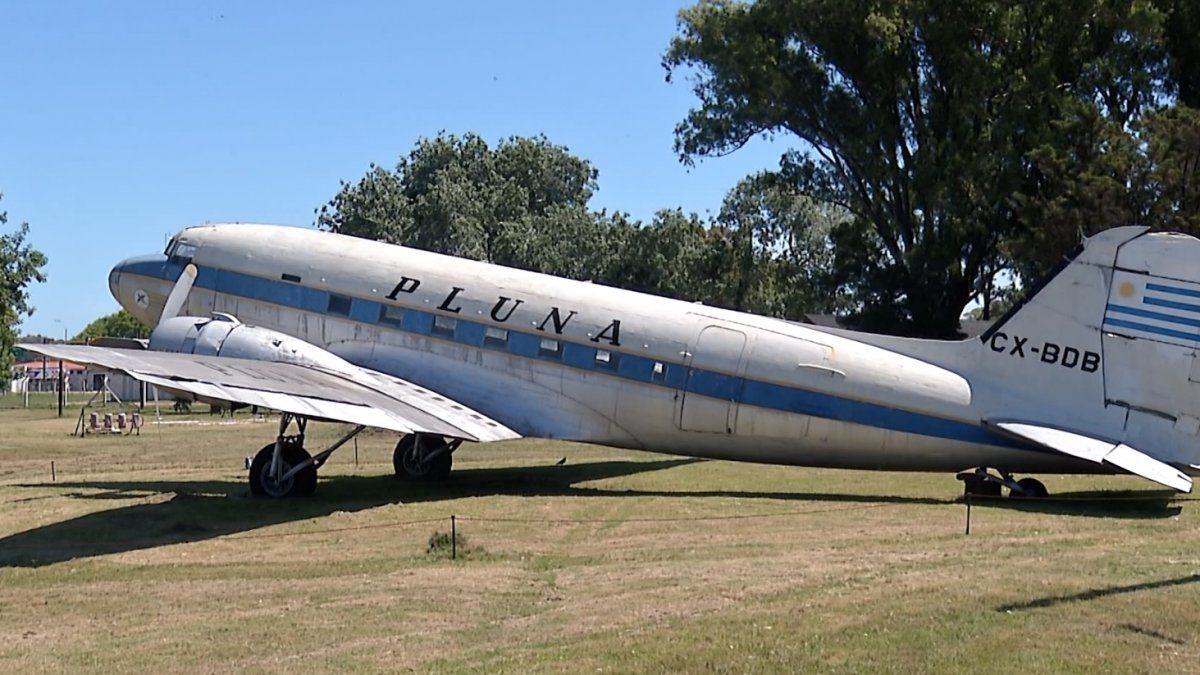 Homenaje por los 85 años de la fundación de Pluna
