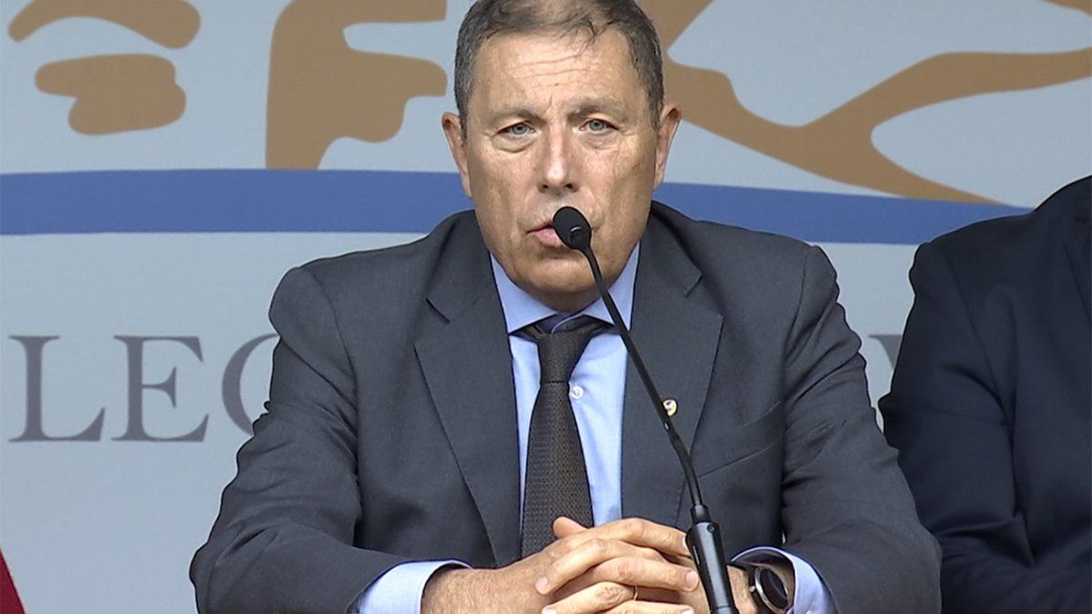 Ministro Oddone sobre impuestos: No es lo que hubiera querido