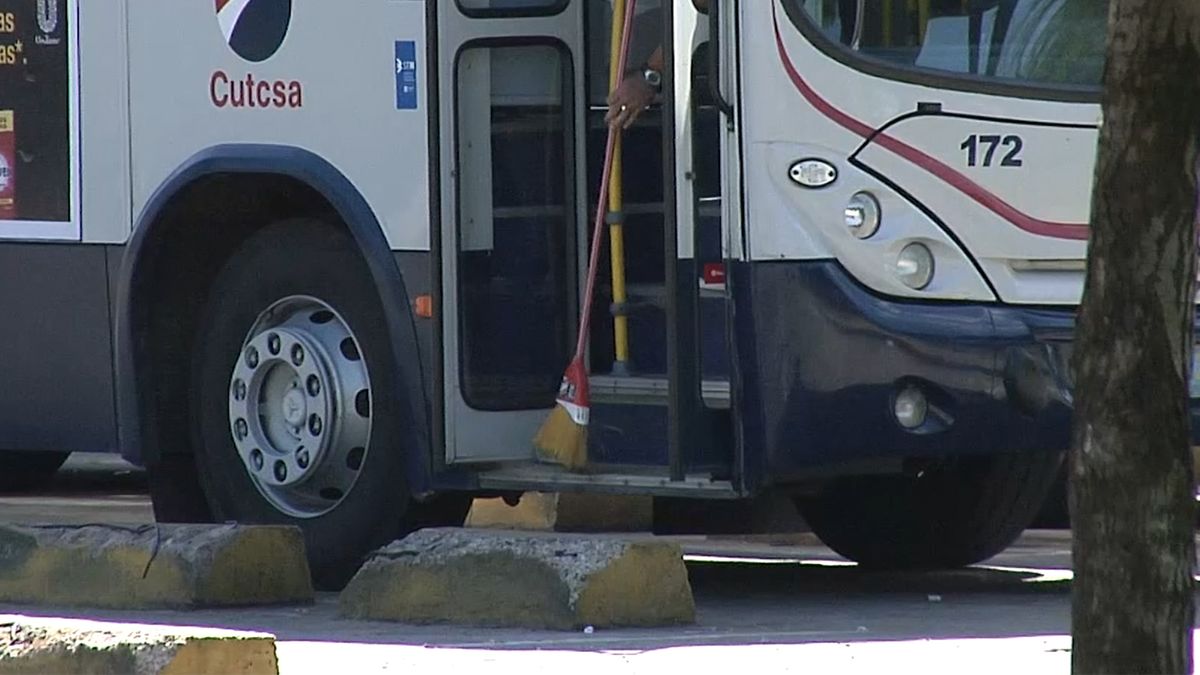 Sindicato de Cutcsa resolvió paro de los servicios de Línea D por ...