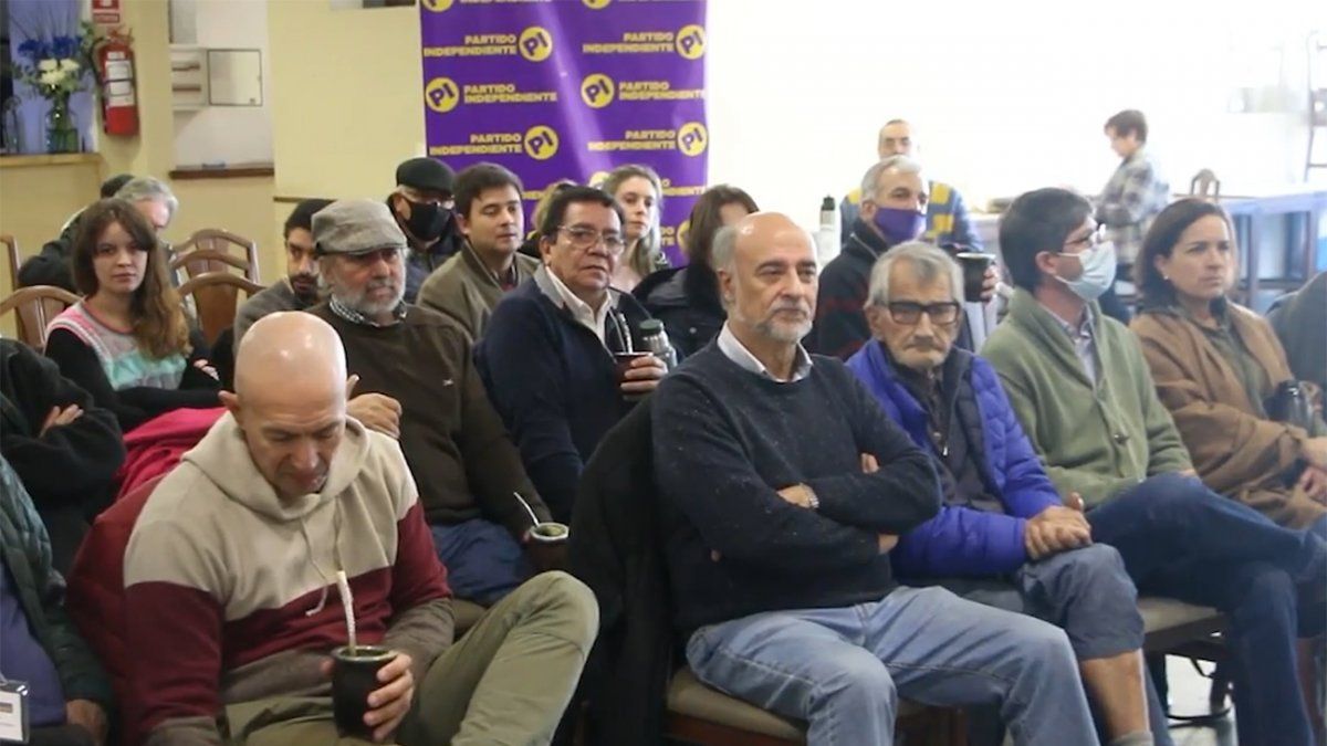 Partido Independiente pedirá al gobierno más recursos para educación ...