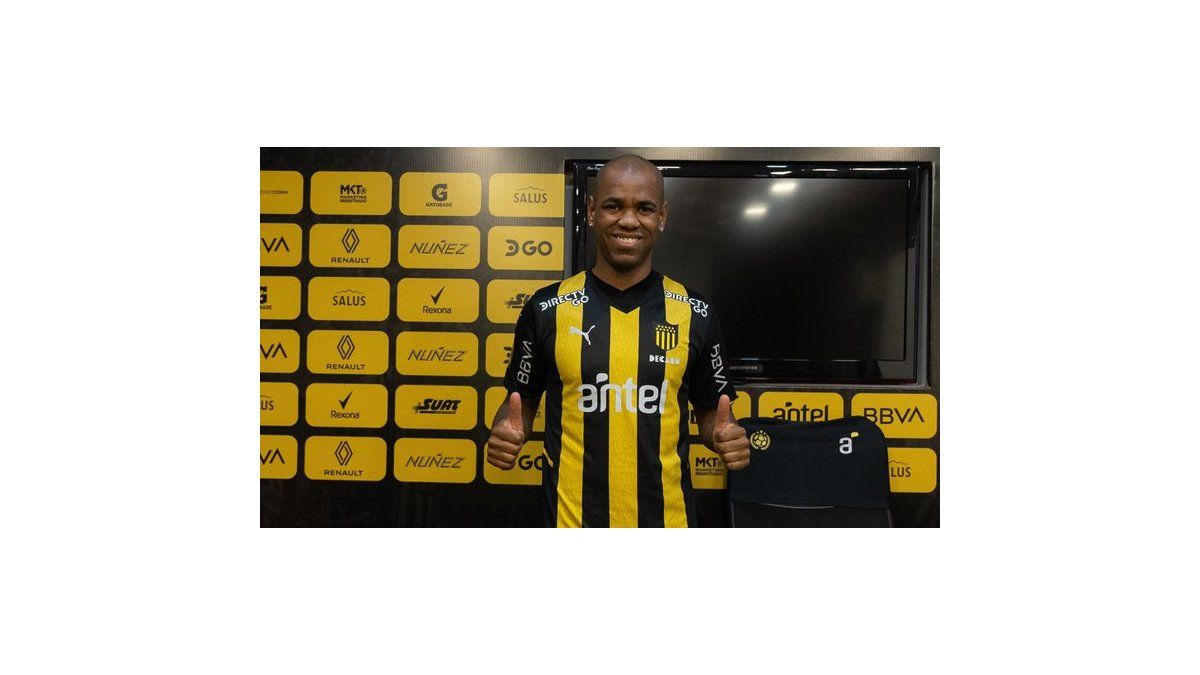 Peñarol confirmó la llegada de Diego Rolán: Estoy muy ilusionado, dijo ...