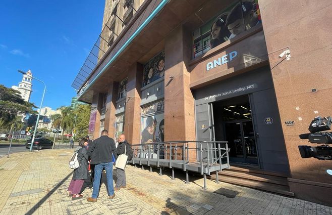 Conflicto en el IAVA: nueva reunión entre autoridades de la enseñanza y ...