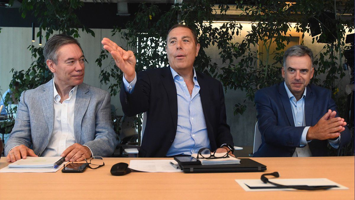 Oddone respondió a la oposición: Para este presupuesto, el ancla o el ...