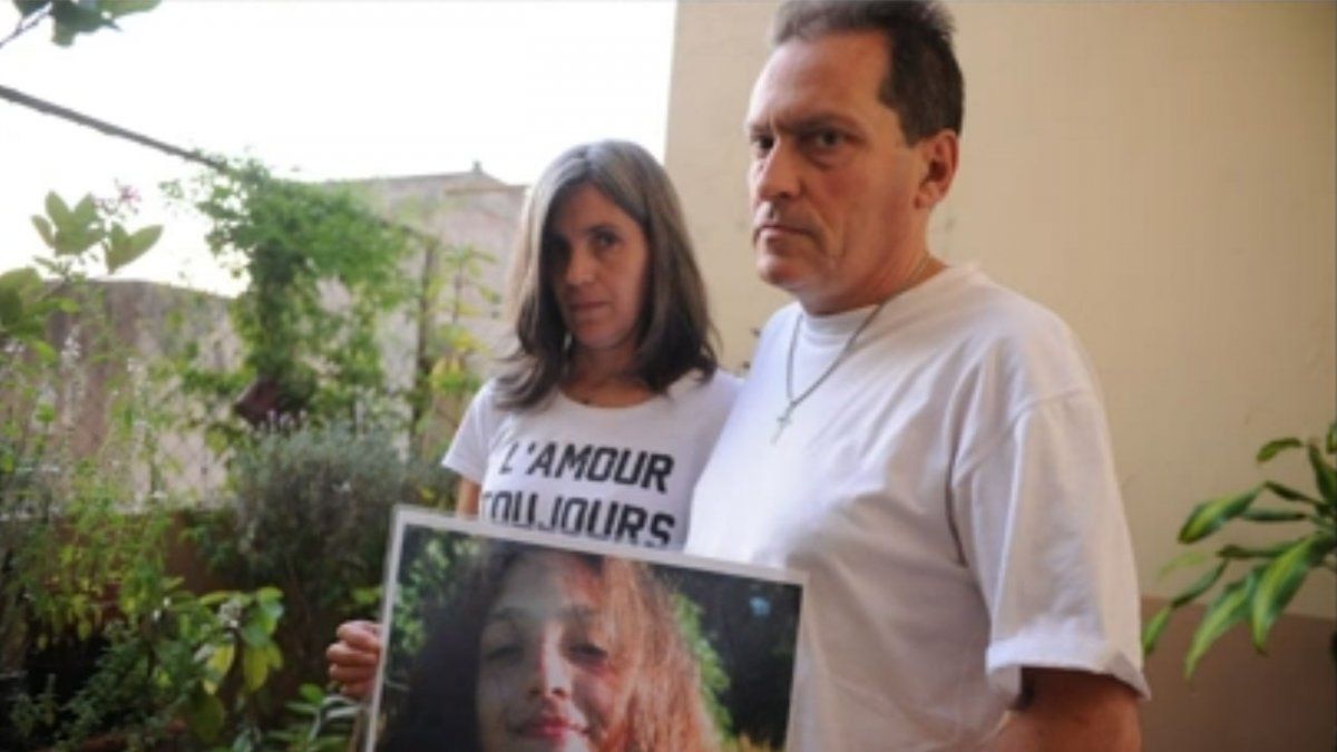 Padres de Lola cuestionaron condena a El cachila: Una vergüenza institucional y una escupida en ...