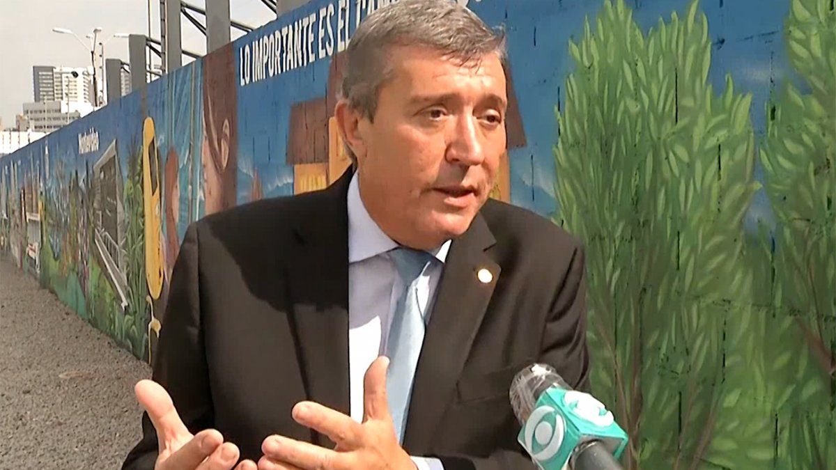 Fiscalía citará a Juan Salgado por hacer cánticos alusivos a la muerte ...