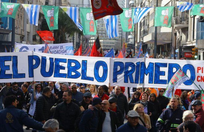 PIT-CNT fijó para el 29 de octubre un paro y movilización por más ...