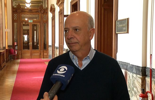 Javier García interpelará a la ministra Sandra Lazo por decisión del ...